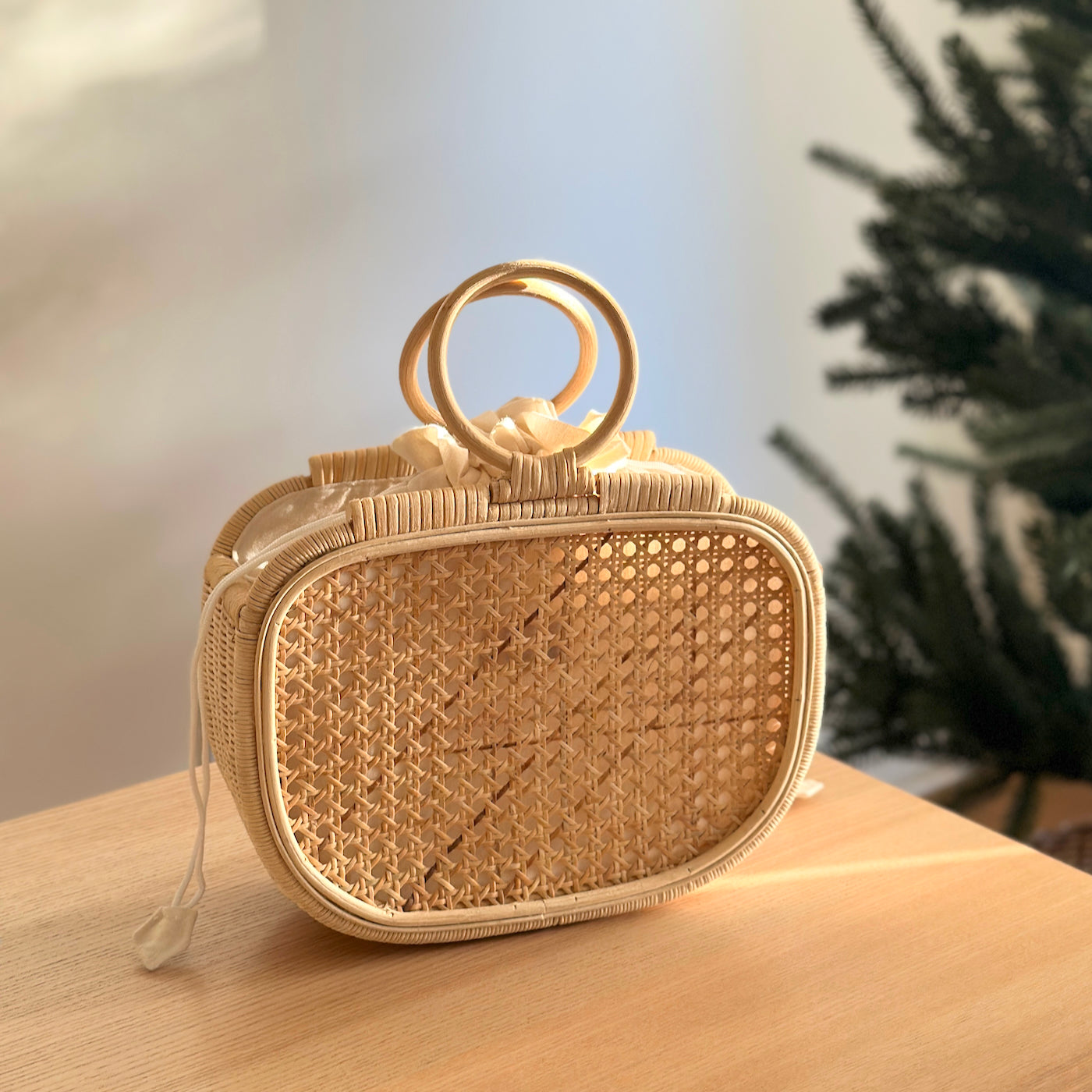 Bali Rattan Handbag - Charleston – Ganapati Crafts Co.