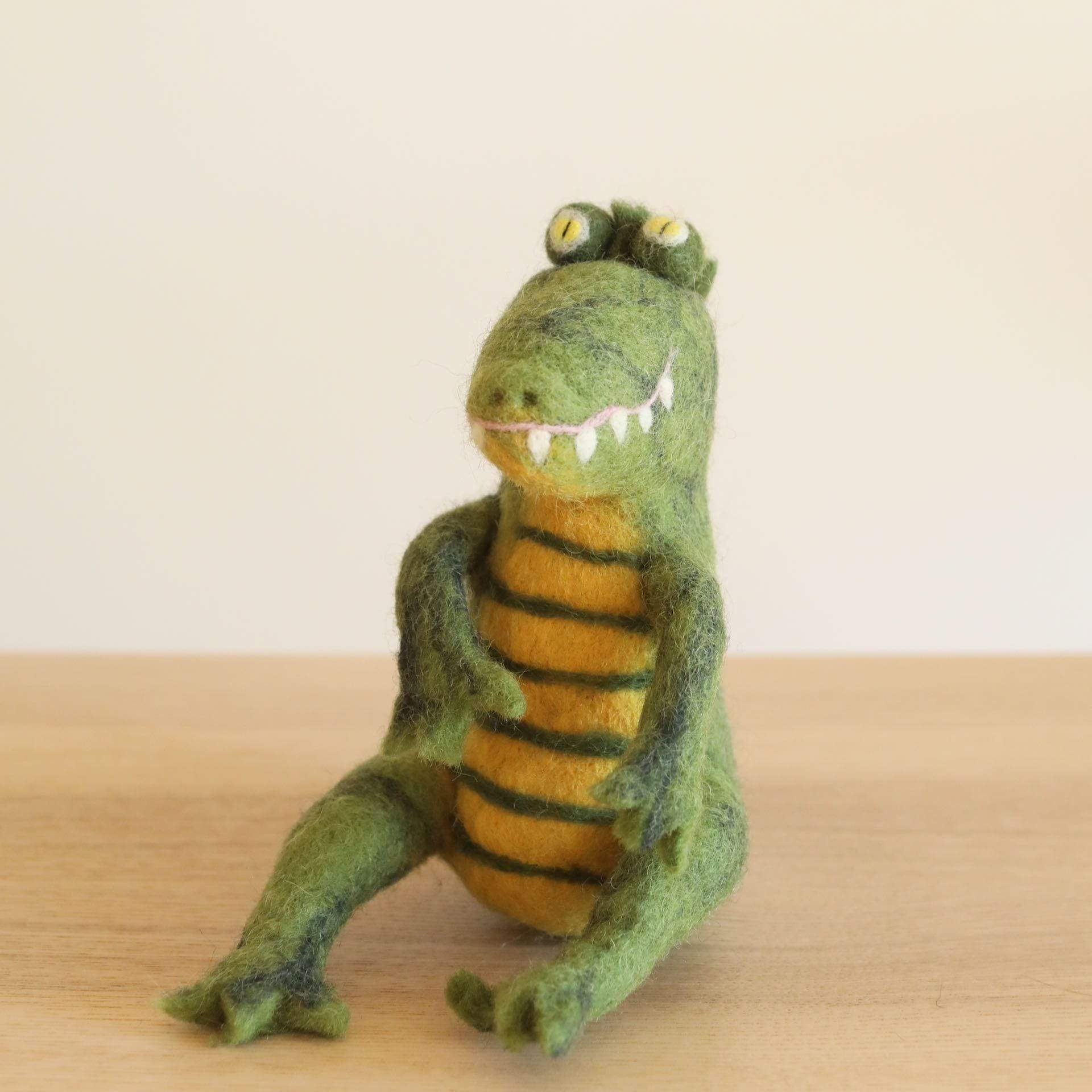 Best Felt Toy - Sitting Gator | Ganapati Crafts Co.