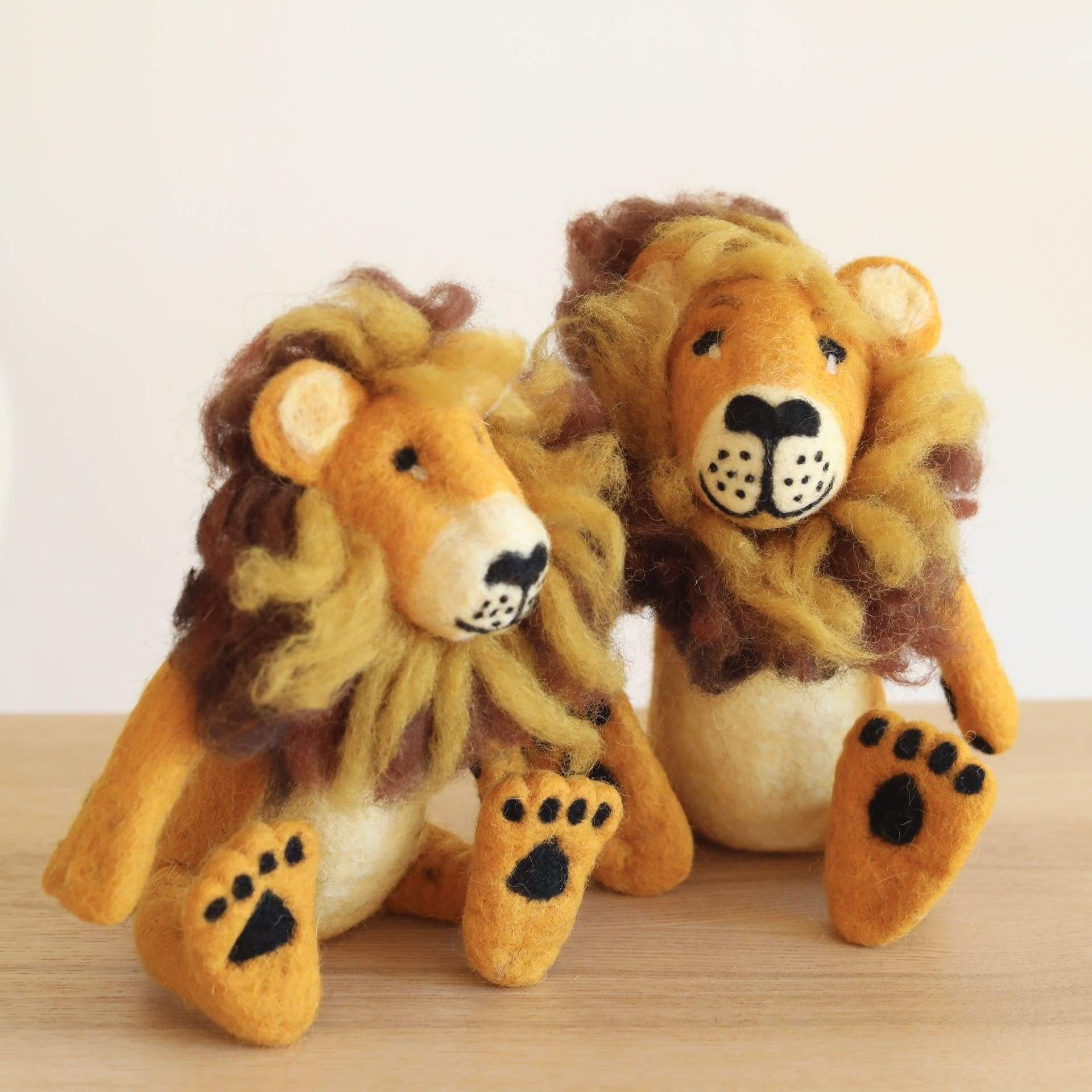 Best Felt Toy - Sitting Lion | Ganapati Crafts Co.